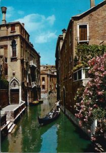 Postcard: Venezia – Canal and Van Axel Palace (Italy(Venice) Col:IT-009989