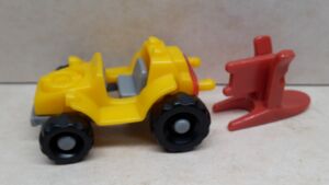 Meal Toy: Buggy Wheel (Kinder Surprise, Europe) (Kinder - Dune Buggies ...