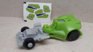Meal Toy: Green Hot Rod (Kinder Surprise, Europe) (Kinder - Bruno´s Hot ...