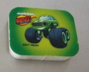 Brindes Infantis: Pickle gum (Surpresa do Kinder Ovo, Europa) (Blaze ...