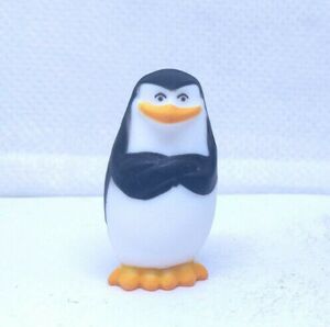 Meal Toy: Rico (Kinder Surprise, Europe(Madagascar 2) Col:ZAI-2019-0028