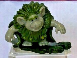 Meal Toy: Grand Pabbie (Kinder Surprise, Worldwide) (Joy - Frozen) Col ...