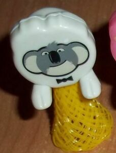 Meal Toy: Buster Moon (Kinder Surprise, Italy) (Kinder - Sing) Col:SD142A