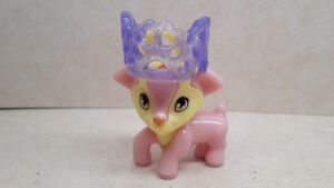 Meal Toy: Crowned deer (Kinder Surprise, Europe(Kinder - Crown Pets ...