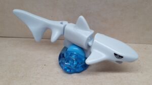 Meal Toy: Wobble Shark (Kinder Surprise, Europe(Kinder - Africa Sharks ...