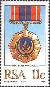Stamp: Pro Patria Medal (South Africa(Military Decorations) Mi:ZA 661 ...