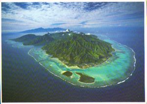Carte postale: Aerial view of Moorea and Haapiti (Polynésie Française ...