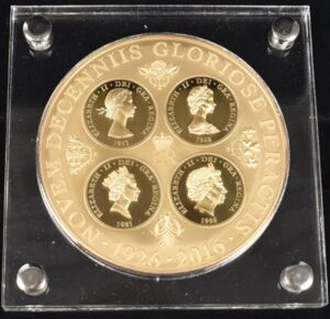 Coin: 10 Crowns (Queen Elizabeth II 90th Birthday) (Gibraltar(2016 ...
