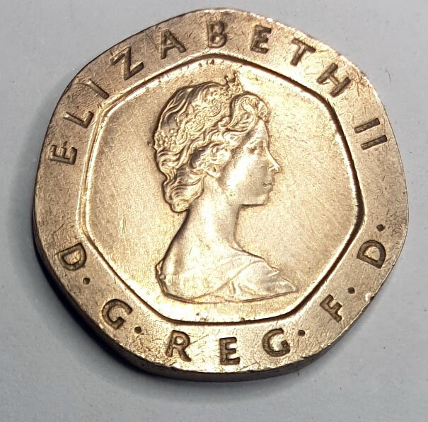 United Kingdom of Great Britain & Northern Ireland: 20 Pence, 1983 ...