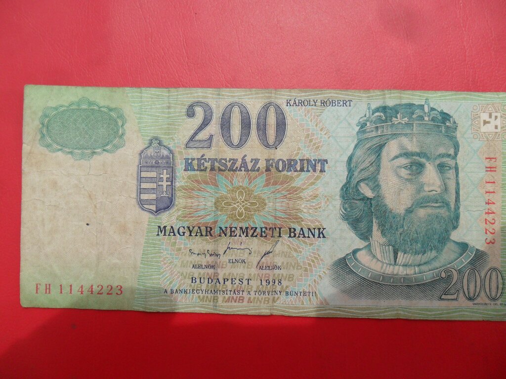 200 Forint : US$ 1.03 from ivanmiljko : Banknotes for sale : Colnect